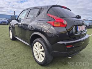 Black Nissan Juke 2012 in Liepaja, with an engine capacity of 1.50 L and mileage of 242 thousand km for 5500 €, photo 8 on AUTOMOTO.COM.LV