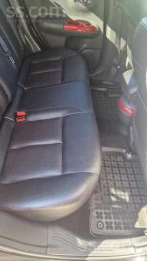Black Nissan Juke 2012 in Riga, with an engine capacity of 1.50 L and mileage of 296 thousand km for 3250 €, photo 5 on AUTOMOTO.COM.LV