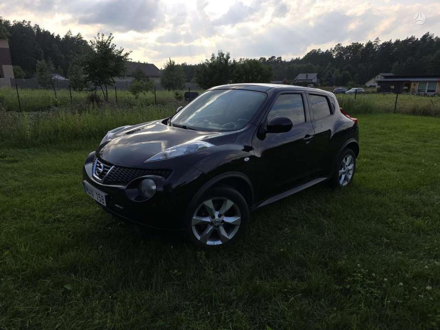 Melns Nissan Juke 2012 Varėna, ar dzinēja tilpumu 1.60 L un nobraukumu 143 tūkst. km par 4300 €, foto 1 vietnē AUTOMOTO.COM.LV
