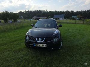 Melns Nissan Juke 2012 Varėna, ar dzinēja tilpumu 1.60 L un nobraukumu 143 tūkst. km par 4300 €, foto 5 vietnē AUTOMOTO.COM.LV