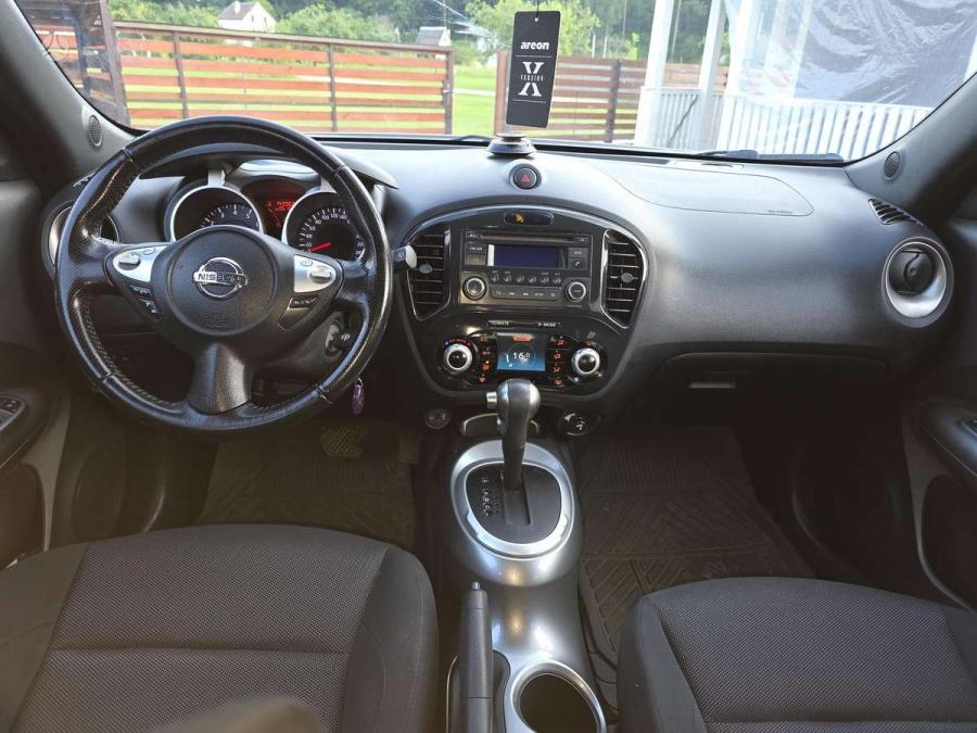 Melns Nissan Juke 2012 Varėna, ar dzinēja tilpumu 1.60 L un nobraukumu 143 tūkst. km par 4300 €, foto 8 vietnē AUTOMOTO.COM.LV