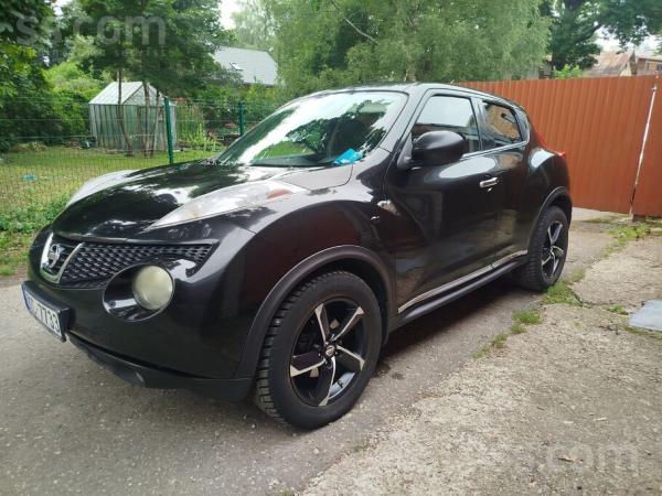 Melns Nissan Juke 2012 Rīga, ar dzinēja tilpumu 1.50 L un nobraukumu 320 tūkst. km par 5250 €, foto 1 vietnē AUTOMOTO.COM.LV
