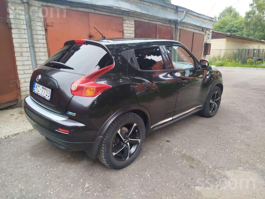 Melns Nissan Juke 2012 Rīga, ar dzinēja tilpumu 1.50 L un nobraukumu 320 tūkst. km par 5250 €, foto 5 vietnē AUTOMOTO.COM.LV
