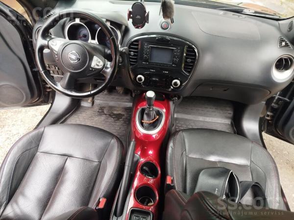 Melns Nissan Juke 2012 Rīga, ar dzinēja tilpumu 1.50 L un nobraukumu 320 tūkst. km par 5250 €, foto 5 vietnē AUTOMOTO.COM.LV