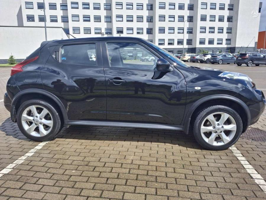 Melns Nissan Juke 2012 Viļņa, ar dzinēja tilpumu 1.46 L un nobraukumu 301 tūkst. km par 3800 €, foto 1 vietnē AUTOMOTO.COM.LV