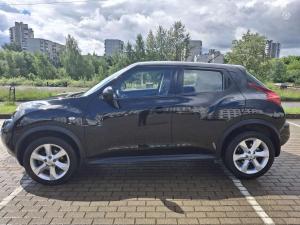 Melns Nissan Juke 2012 Viļņa, ar dzinēja tilpumu 1.46 L un nobraukumu 301 tūkst. km par 3800 €, foto 4 vietnē AUTOMOTO.COM.LV