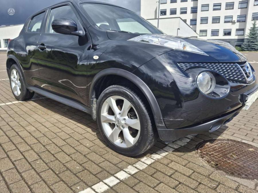 Melns Nissan Juke 2012 Viļņa, ar dzinēja tilpumu 1.46 L un nobraukumu 301 tūkst. km par 3800 €, foto 6 vietnē AUTOMOTO.COM.LV