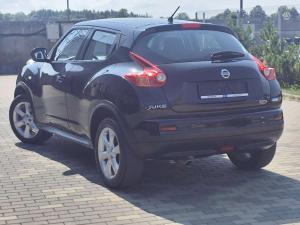 Melns Nissan Juke 2012 Šauļi, ar dzinēja tilpumu 1.50 L un nobraukumu 250 tūkst. km par 4300 €, foto 9 vietnē AUTOMOTO.COM.LV