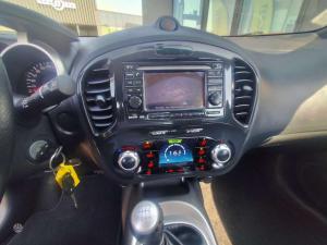 Melns Nissan Juke 2012 Šauļi, ar dzinēja tilpumu 1.50 L un nobraukumu 250 tūkst. km par 4300 €, foto 15 vietnē AUTOMOTO.COM.LV