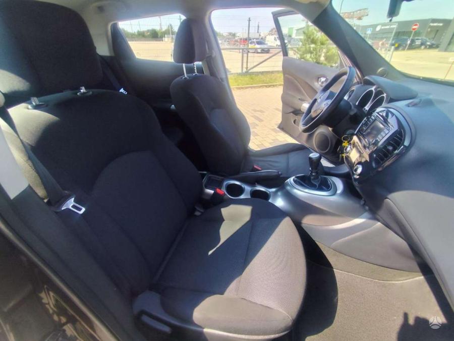 Melns Nissan Juke 2012 Šauļi, ar dzinēja tilpumu 1.50 L un nobraukumu 250 tūkst. km par 4300 €, foto 17 vietnē AUTOMOTO.COM.LV