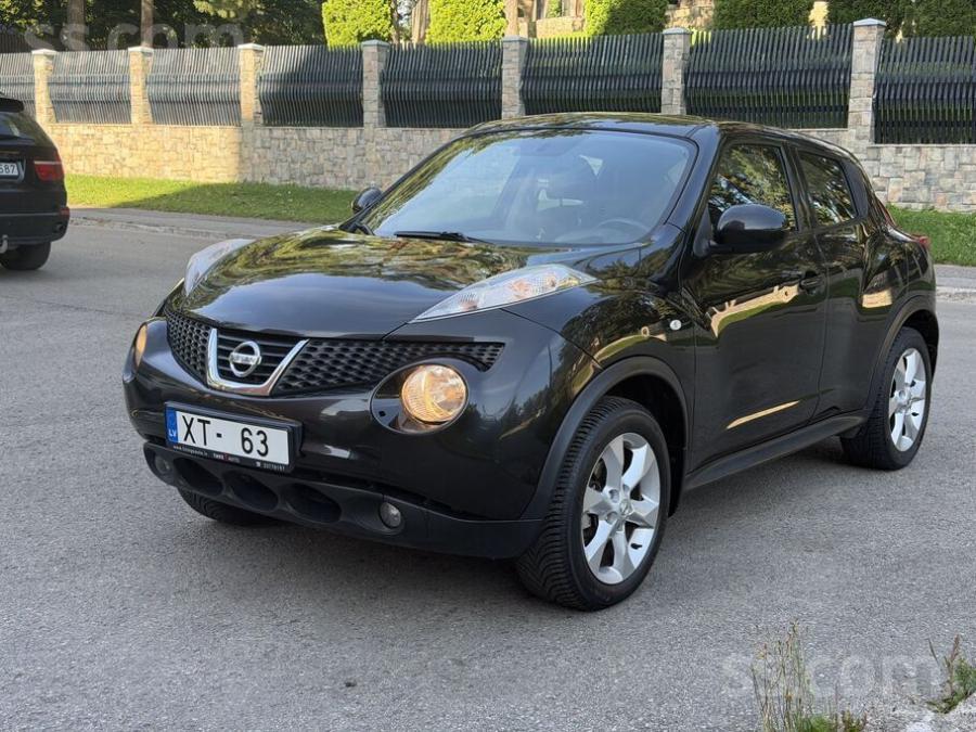 Black Nissan Juke 2012 in Riga, with an engine capacity of 1.50 L and mileage of 254 thousand km for 3380 €, photo 1 on AUTOMOTO.COM.LV