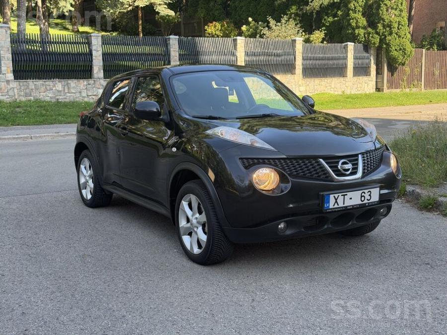 Black Nissan Juke 2012 in Riga, with an engine capacity of 1.50 L and mileage of 254 thousand km for 3380 €, photo 3 on AUTOMOTO.COM.LV
