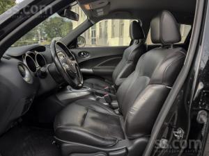 Black Nissan Juke 2012 in Jelgava, with an engine capacity of 1.60 L and mileage of 76 thousand km for 6995 €, photo 17 on AUTOMOTO.COM.LV