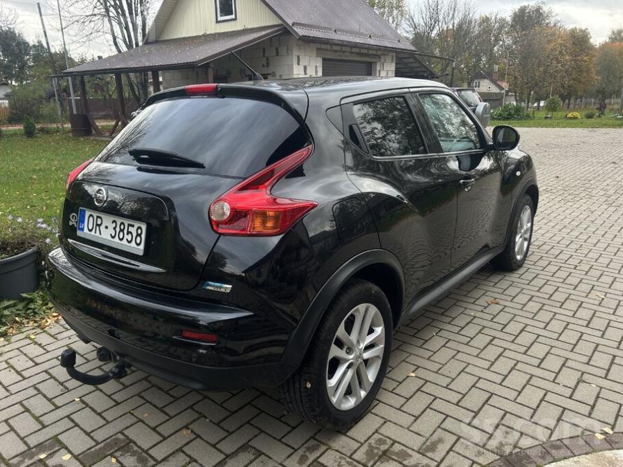 Black Nissan Juke 2012 in Kraslava, with an engine capacity of 1.50 L and mileage of 142 thousand km for 5250 €, photo 4 on AUTOMOTO.COM.LV