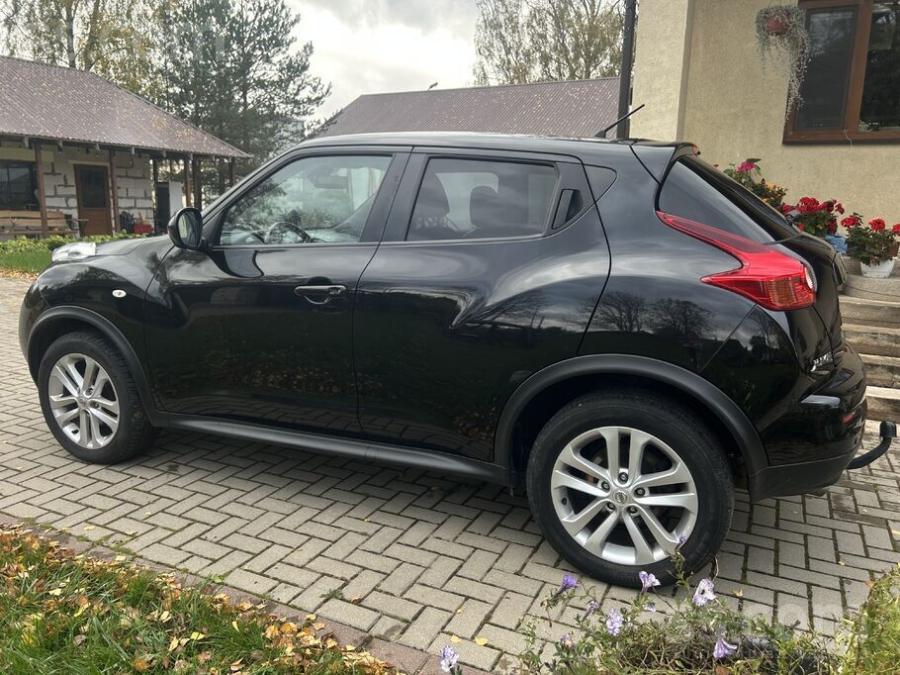 Black Nissan Juke 2012 in Kraslava, with an engine capacity of 1.50 L and mileage of 142 thousand km for 5250 €, photo 7 on AUTOMOTO.COM.LV