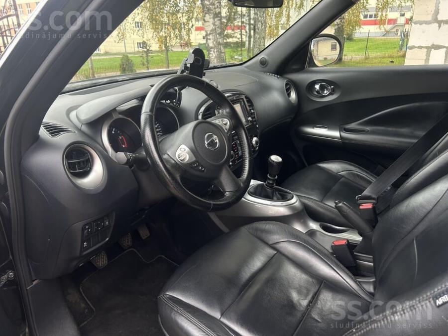 Black Nissan Juke 2012 in Kraslava, with an engine capacity of 1.50 L and mileage of 142 thousand km for 5250 €, photo 11 on AUTOMOTO.COM.LV
