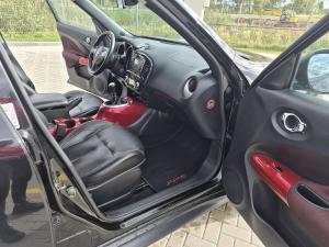 Black Nissan Juke 2012 in Taurage, with an engine capacity of 1.46 L and mileage of 313 thousand km for 3500 €, photo 15 on AUTOMOTO.COM.LV