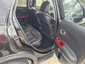 Black Nissan Juke 2012 in Taurage, with an engine capacity of 1.46 L and mileage of 313 thousand km for 3500 €, photo 16 on AUTOMOTO.COM.LV