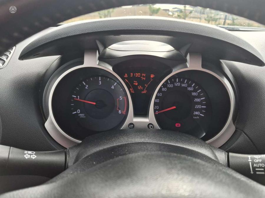 Black Nissan Juke 2012 in Taurage, with an engine capacity of 1.46 L and mileage of 313 thousand km for 3500 €, photo 22 on AUTOMOTO.COM.LV
