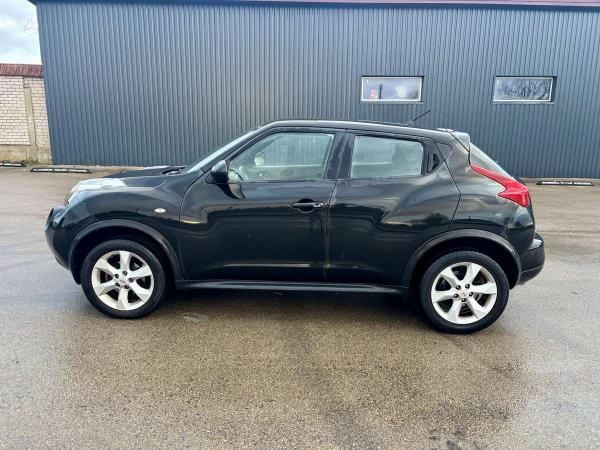 Black Nissan Juke 2013 in Taurage, with an engine capacity of 1.46 L and mileage of 245 thousand km for 3500 €, photo 4 on AUTOMOTO.COM.LV