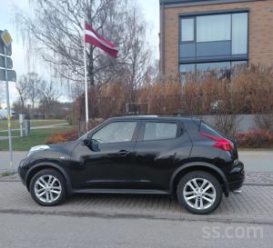 Melns Nissan Juke 2013 Rīga, ar dzinēja tilpumu 1.50 L un nobraukumu 169 tūkst. km par 6500 €, foto 4 vietnē AUTOMOTO.COM.LV