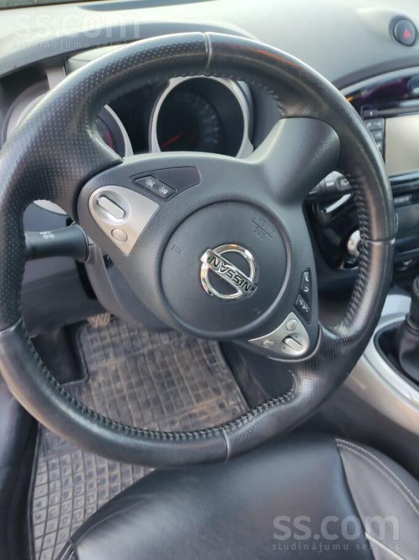 Black Nissan Juke 2013 in Daugavpils, with an engine capacity of 1.50 L and mileage of 144 thousand km for 5650 €, photo 6 on AUTOMOTO.COM.LV