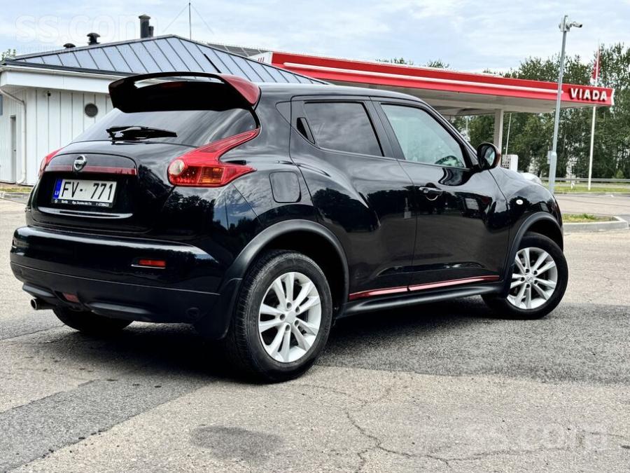 Melns Nissan Juke 2013 Rīga, ar dzinēja tilpumu 1.60 L un nobraukumu 239 tūkst. km par 3500 €, foto 5 vietnē AUTOMOTO.COM.LV