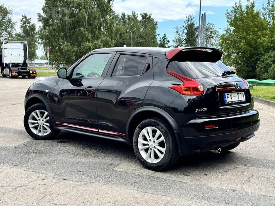 Melns Nissan Juke 2013 Rīga, ar dzinēja tilpumu 1.60 L un nobraukumu 239 tūkst. km par 3500 €, foto 6 vietnē AUTOMOTO.COM.LV