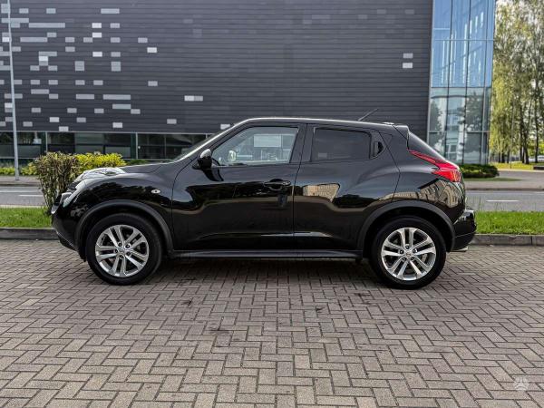 Melns Nissan Juke 2013 Jelgava, ar dzinēja tilpumu 1.62 L un nobraukumu 75 tūkst. km par 6990 €, foto 6 vietnē AUTOMOTO.COM.LV