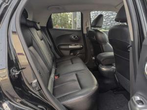 Melns Nissan Juke 2013 Jelgava, ar dzinēja tilpumu 1.62 L un nobraukumu 75 tūkst. km par 6990 €, foto 14 vietnē AUTOMOTO.COM.LV