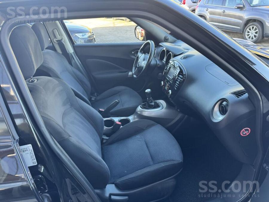 Melns Nissan Juke 2013 Talsi, ar dzinēja tilpumu 1.50 L un nobraukumu 169 tūkst. km par 4700 €, foto 18 vietnē AUTOMOTO.COM.LV