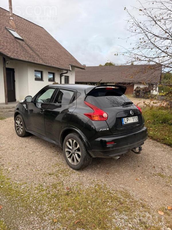 Black Nissan Juke 2013 in Riga, with an engine capacity of 1.50 L and mileage of 234 thousand km for 4700 €, photo 11 on AUTOMOTO.COM.LV