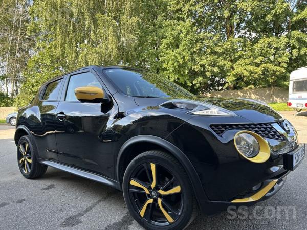 Black Nissan Juke 2014 in Limbazi, with an engine capacity of 1.20 L and mileage of 103 thousand km for 7650 €, photo 3 on AUTOMOTO.COM.LV