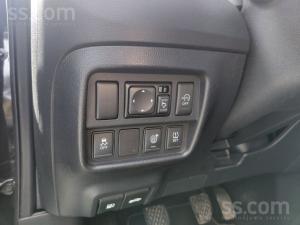 Black Nissan Juke 2014 in Riga, with an engine capacity of 1.20 L and mileage of 187 thousand km for 8000 €, photo 17 on AUTOMOTO.COM.LV