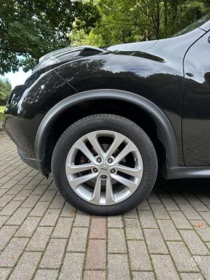 Black Nissan Juke 2014 in Taurage, with an engine capacity of 1.50 L and mileage of 192 thousand km for 6300 €, photo 11 on AUTOMOTO.COM.LV