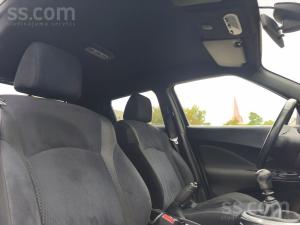 Melns Nissan Juke 2015 Jelgava, ar dzinēja tilpumu 1.20 L un nobraukumu 0 tūkst. km par 6990 €, foto 27 vietnē AUTOMOTO.COM.LV