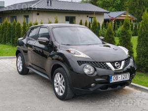 Черный Ниссан Жук 2015 в Рига, объемом двигателя 1.60 л и пробегом 76 тыс. км за 7590 €, фото 4 на AUTOMOTO.COM.LV