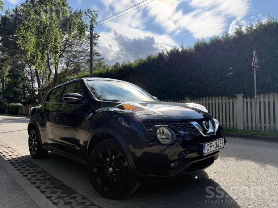 Black Nissan Juke 2015 in Jurmala, with an engine capacity of 1.50 L and mileage of 157 thousand km for 6300 €, photo 1 on AUTOMOTO.COM.LV