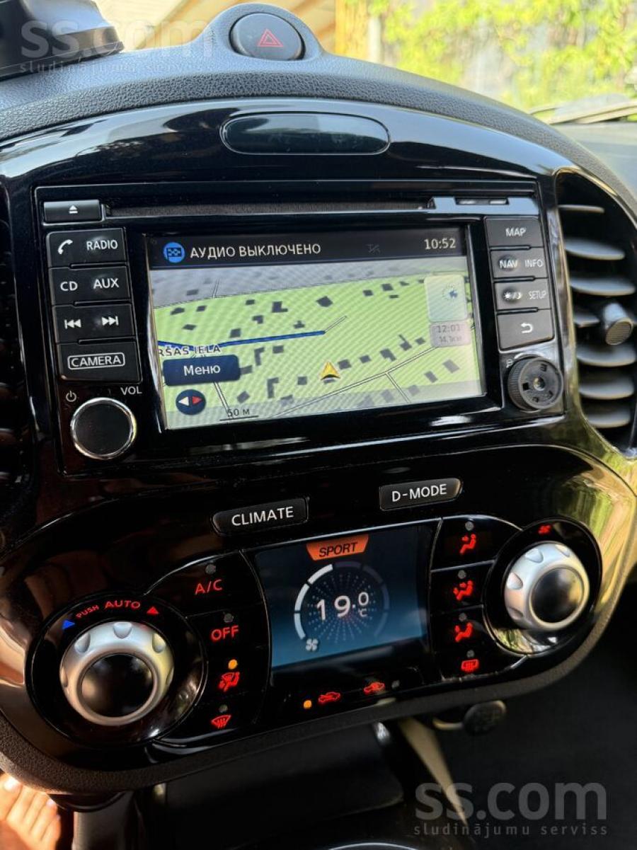 Black Nissan Juke 2015 in Jurmala, with an engine capacity of 1.50 L and mileage of 157 thousand km for 6300 €, photo 12 on AUTOMOTO.COM.LV