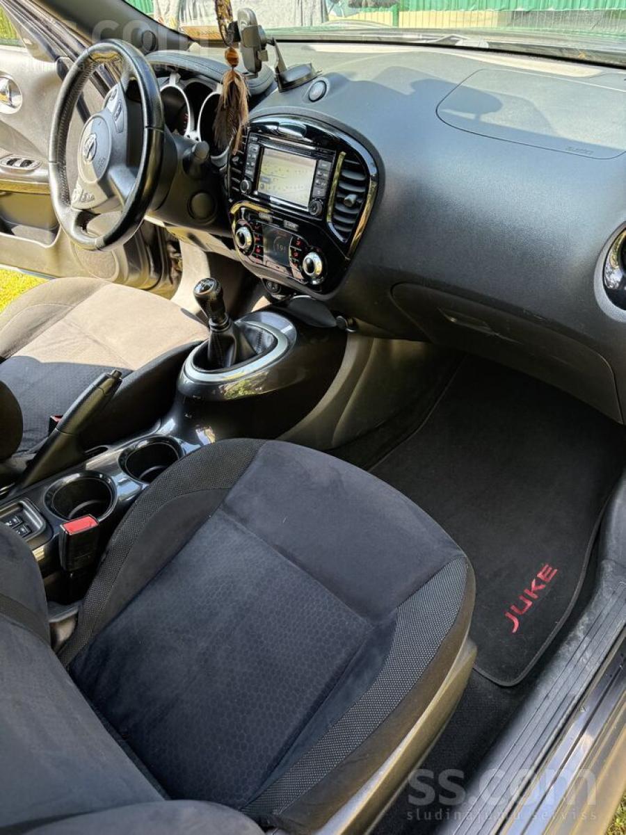 Black Nissan Juke 2015 in Jurmala, with an engine capacity of 1.50 L and mileage of 157 thousand km for 6300 €, photo 15 on AUTOMOTO.COM.LV