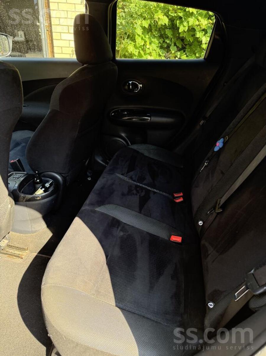 Black Nissan Juke 2015 in Jurmala, with an engine capacity of 1.50 L and mileage of 157 thousand km for 6300 €, photo 16 on AUTOMOTO.COM.LV