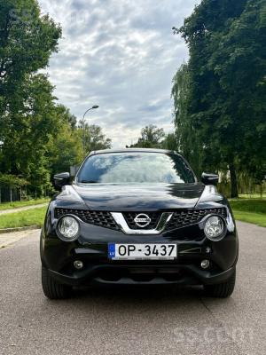 Черный Ниссан Жук 2015 в Рига, объемом двигателя 1.50 л и пробегом 156 тыс. км за 6100 €, фото 3 на AUTOMOTO.COM.LV