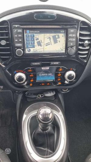 Melns Nissan Juke 2015 Šauļi, ar dzinēja tilpumu 1.46 L un nobraukumu 173 tūkst. km par 6800 €, foto 32 vietnē AUTOMOTO.COM.LV