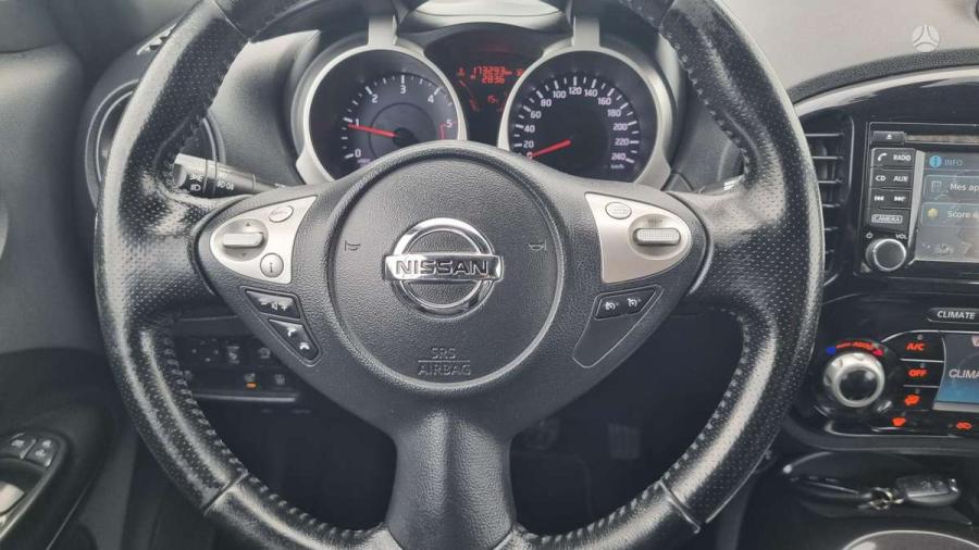 Melns Nissan Juke 2015 Šauļi, ar dzinēja tilpumu 1.46 L un nobraukumu 173 tūkst. km par 6800 €, foto 37 vietnē AUTOMOTO.COM.LV