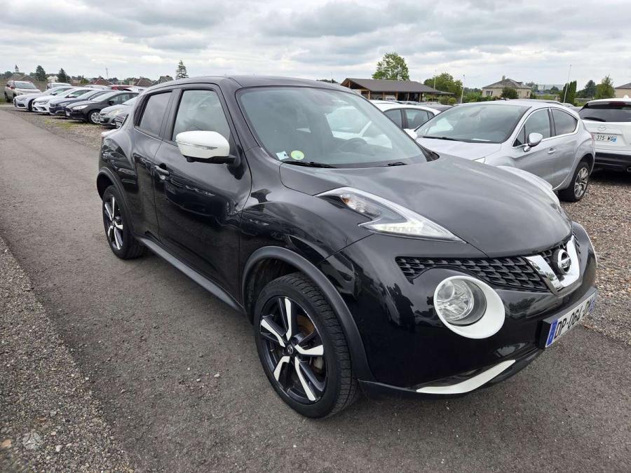 Black Nissan Juke 2015 in Taurage, with an engine capacity of 1.46 L and mileage of 251 thousand km for 6200 €, photo 3 on AUTOMOTO.COM.LV