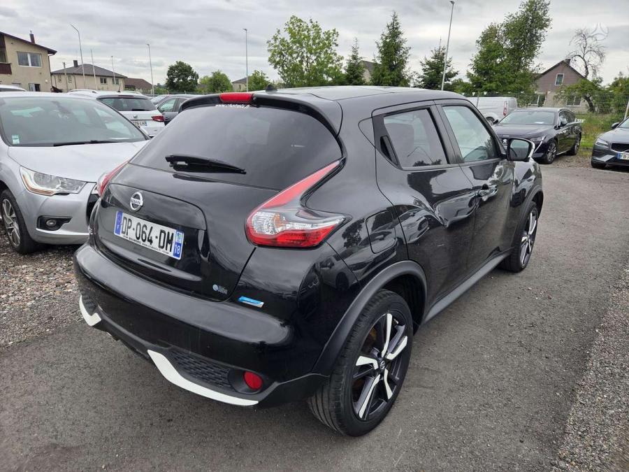 Black Nissan Juke 2015 in Taurage, with an engine capacity of 1.46 L and mileage of 251 thousand km for 6200 €, photo 4 on AUTOMOTO.COM.LV