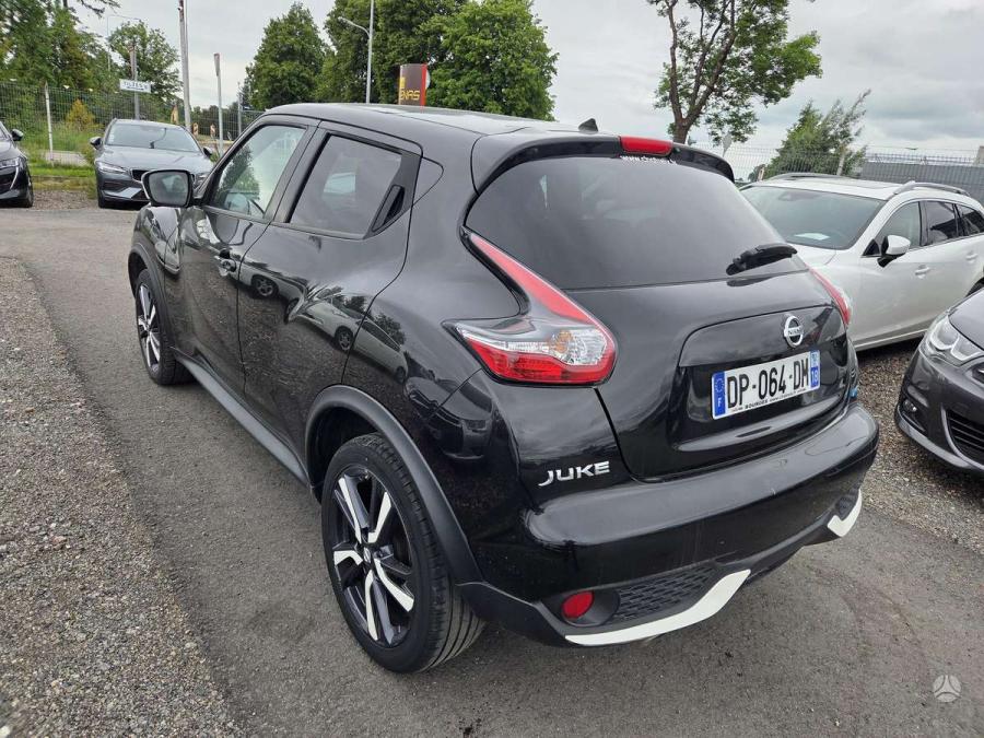 Black Nissan Juke 2015 in Taurage, with an engine capacity of 1.46 L and mileage of 251 thousand km for 6200 €, photo 5 on AUTOMOTO.COM.LV