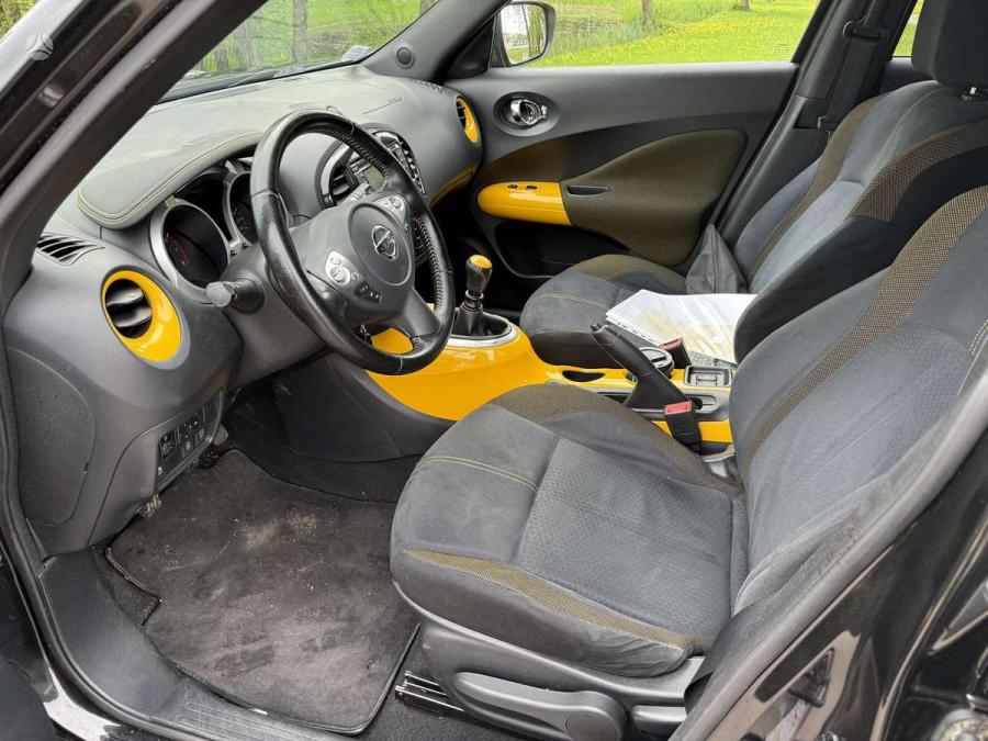 Melns Nissan Juke 2015 Tauragė, ar dzinēja tilpumu 1.20 L un nobraukumu 120 tūkst. km par 5900 €, foto 9 vietnē AUTOMOTO.COM.LV