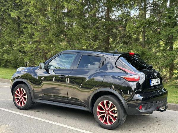 Melns Nissan Juke 2015 Mažeikiai, ar dzinēja tilpumu 1.60 L un nobraukumu 73 tūkst. km par 4800 €, foto 1 vietnē AUTOMOTO.COM.LV