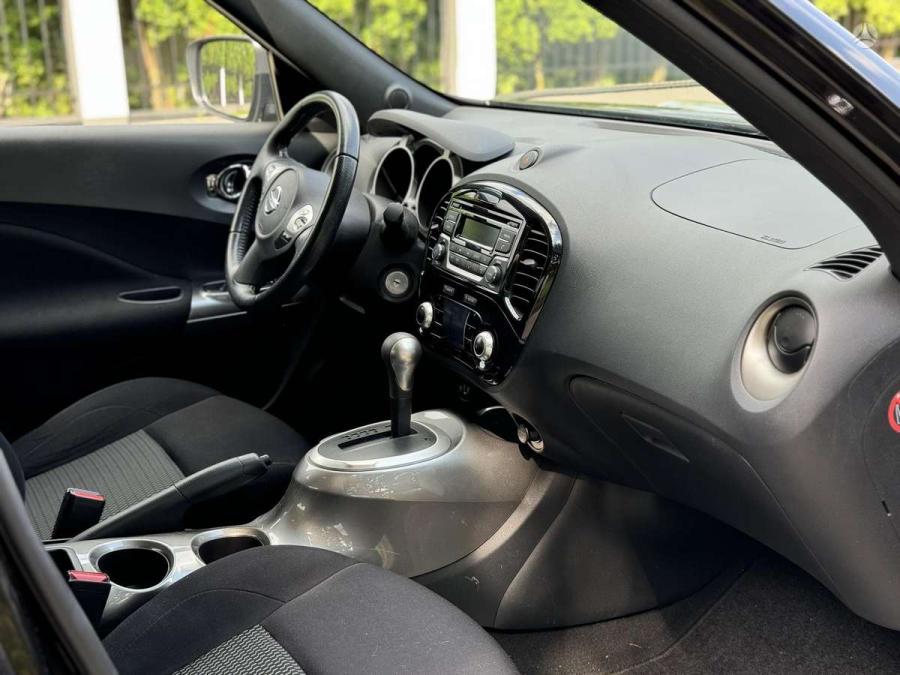 Melns Nissan Juke 2015 Mažeikiai, ar dzinēja tilpumu 1.60 L un nobraukumu 73 tūkst. km par 4800 €, foto 16 vietnē AUTOMOTO.COM.LV